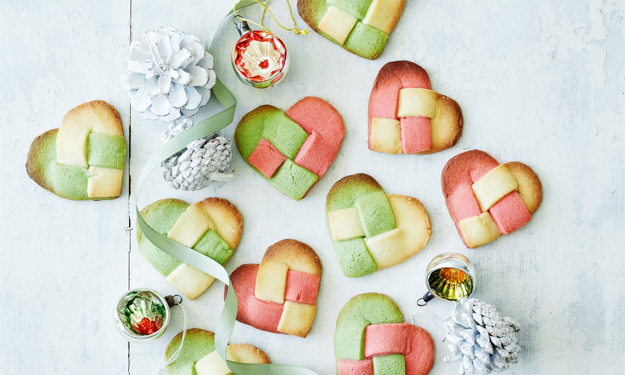 Flettede julehjerter opskrift | Dr. Oetker